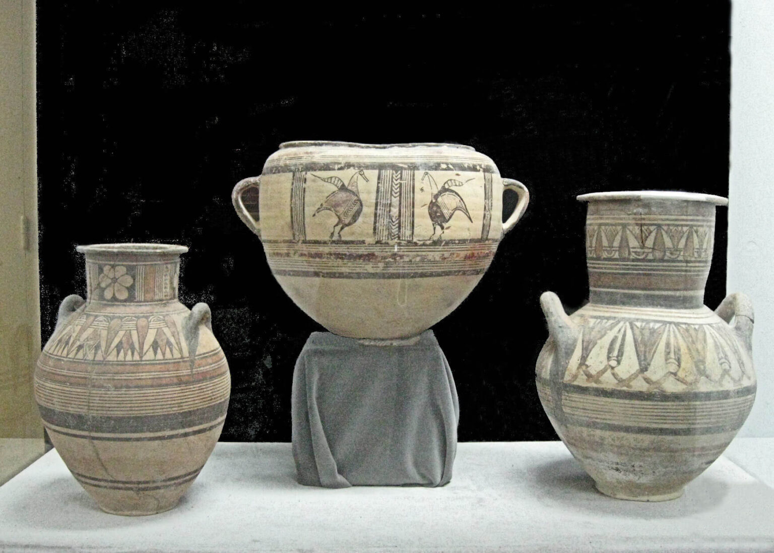 Art Dealer Helps Restituting Ancient Cyprus Vase | MünzenWoche
